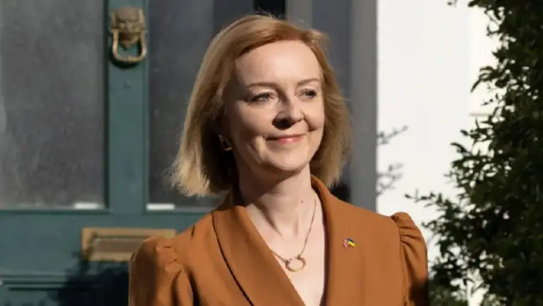 How Many Siblings does Politician Liz Truss Have?