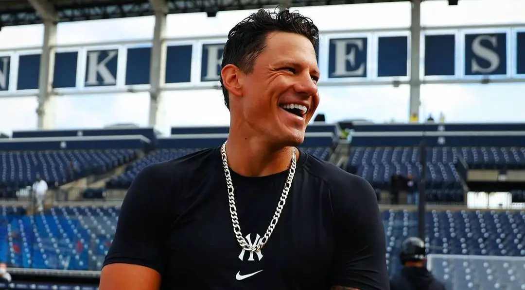 Who Is Derek Dietrich Wife? Salary And Net Worth - Why Is He Suspended?