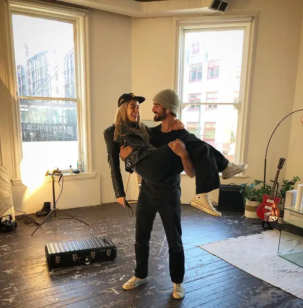 Sarah Dugdale of Virgin River Is Dating Her Boyfriend Charlie Nesbitt ...